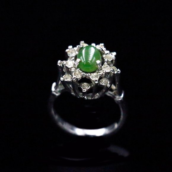 Ronté of Beverly Hills | Jewelry | Genuine Jade Glass Crystal Ring ...